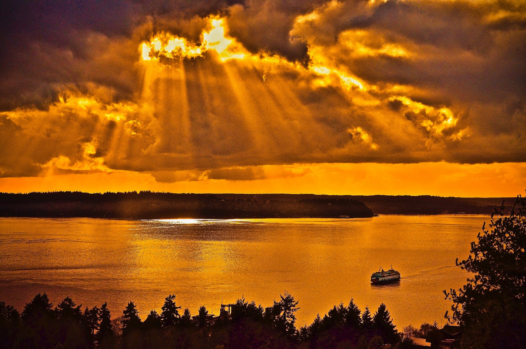 Sunset of the week 12-30-19 | Westside Seattle